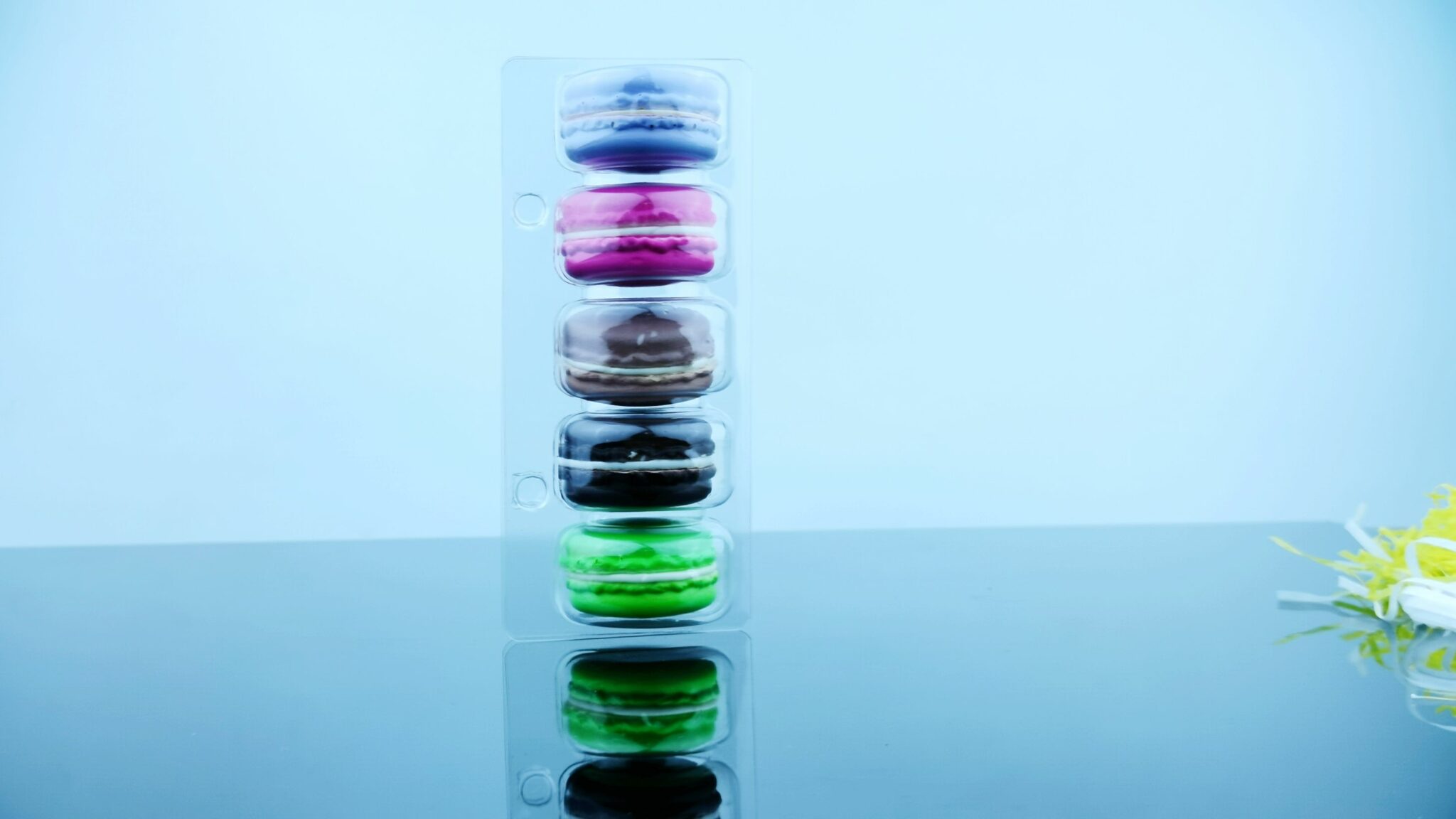 Custom Macarons Boxes | Gift Boxes for Macarons Containers